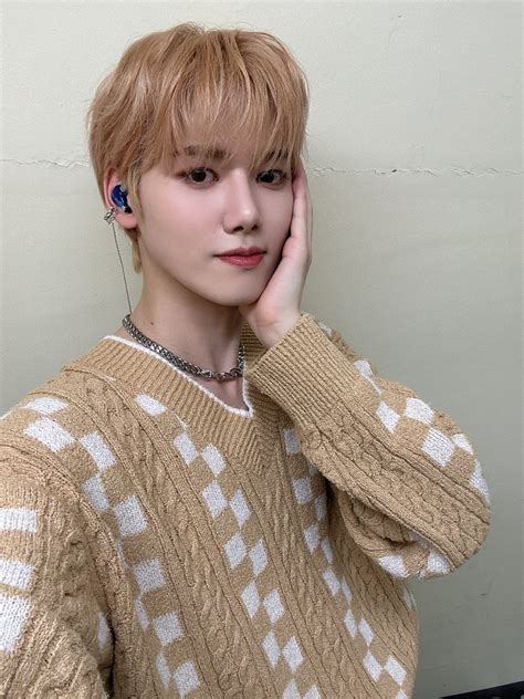 우유 Aeiouyoo Twitter
