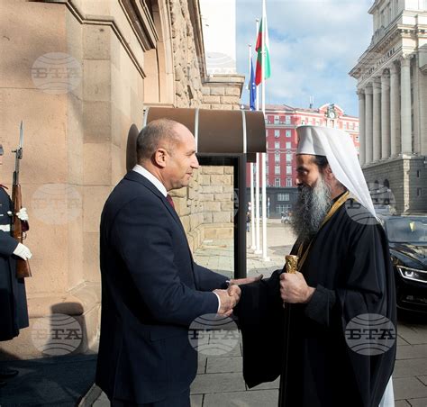 Българската православна църква е институционалният изразител на източноправославното изповедание