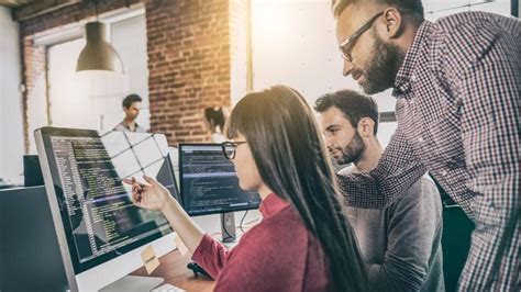 Qué es un full stack developer Funciones y requisitos UNIR