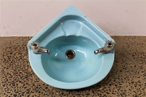 Classic Blue Basin Renovators Paradise Classic Blue Basin