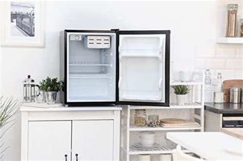 Russell Hobbs Rhttf67b 66 Litre Reversible Doors Table Top Mini Fridge