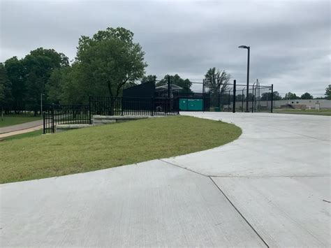 Commercial Chain Link Fencing The Fence Man Fort Smith The Fence Man