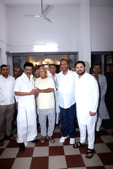Free Photo Tamil Nadu Cm Stalin Reaches Patna For Opposition Meeting