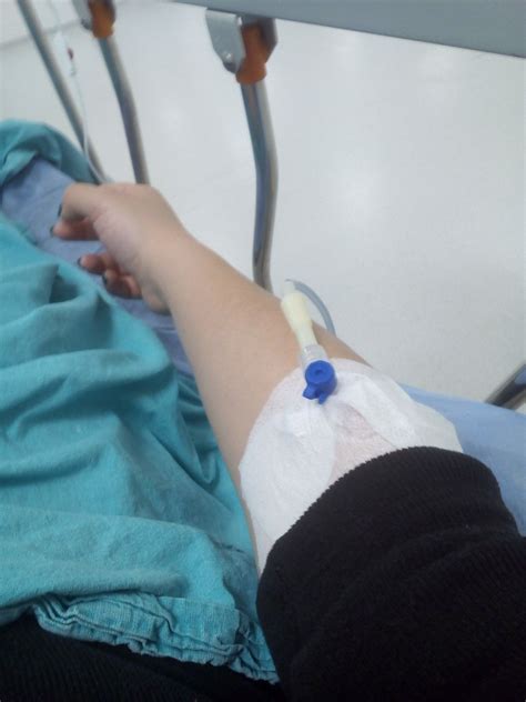 Serumlu Kol Fotoğraf Kadın Instagram