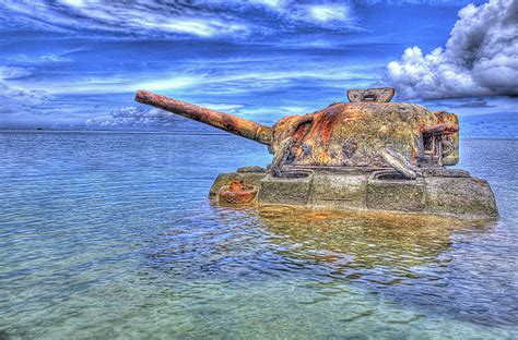 Us M4 Sherman Tank View On Black Oleai Beach On Saipan Co Flickr