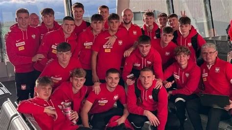 ¡escándalo En El Mundial Sub 17 Con Un Rival De Argentina Expulsaron A