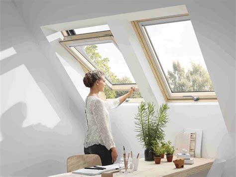 VELUX GLL 1061B 78x118 MK06 3 Szybowe Drewniane Okno Dachowe