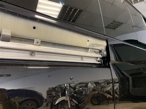 Замена тросов сдвижной двери — Volkswagen Multivan (T5), 2 л, 2012 года ...