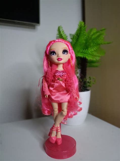Rainbow High Series 5 Priscilla Perez Hobbies And Toys Toys And Games On