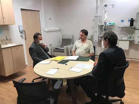 Jair Bolsonaro Mejora De La Neumonía Y Volvió A Comer Alimentos Blandos