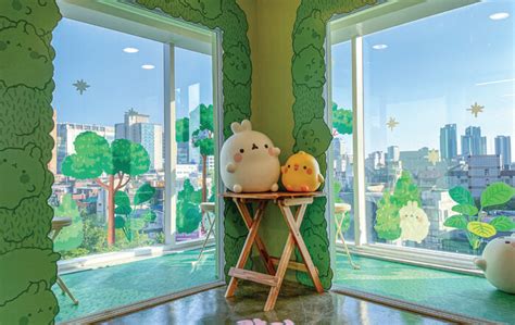 언제든 몰랑을 만나는 실험적 공간