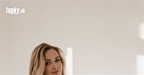 Moderátorka je TEHOTNÁ Skrývať sa jej to darilo 7 mesiacov Hoci pravidelne vysielala