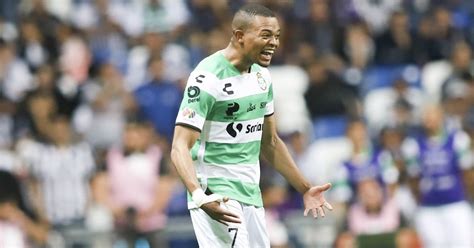 ¿cuánto Gana Harold Preciado En Santos Este Es El Salario Del Campeón