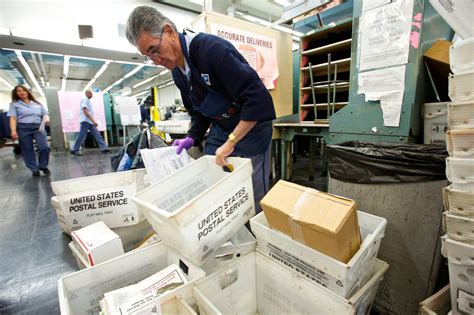 Postal Service Discloses Major Theft Of Its Employees Personal Data