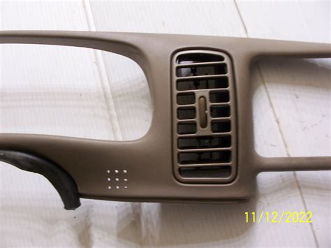 1998 2000 2002 2004 Buick Park Avenue Dash Speedometer Trim Panel Oem