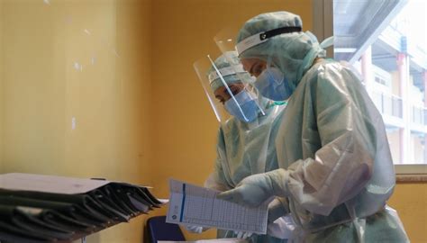 Covid Report Fiaso Vaccinati E Non Vaccinati Ricoverati Quanti Sono