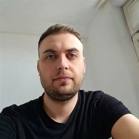 Dragos Dragomir (@dragomir_dragos_) • Threads, Say more