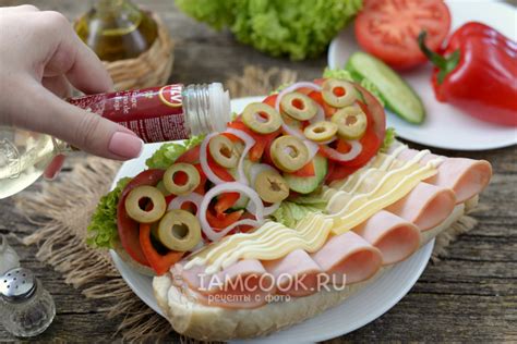 Сэндвич как в Subway (с ветчиной и овощами) — рецепт с фото пошагово