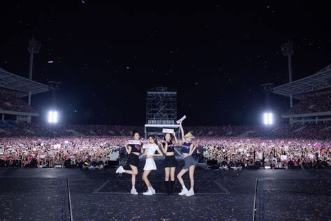 위버스 Blackpink 이미지 Blackpink World Tour Born Pink Hanoi Group Photo