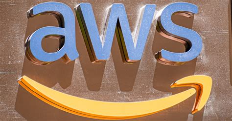 Aws Introduces Amazon Q Generative Ai Powered Assistant For Business