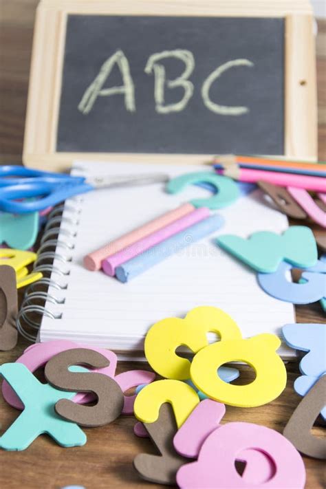Erster Tag An In Der Schule Stockfoto Bild Von Papier Konzept