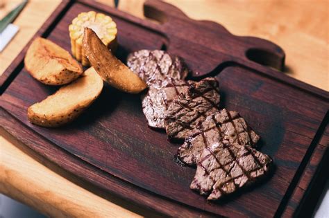 Djanam Vitoshka Първокласни деликатеси на бул Витоша