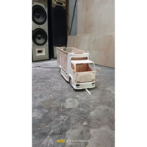 Jual Miniatur Truk Skala 14 Kabin Jungkit Shopee Indonesia