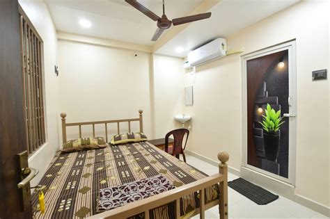 Sri Vijay Balaji Mahal Ac Tiruvannamalai Hotel Price Reviews Photos