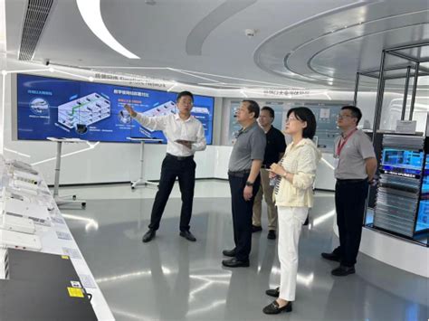 校企合作谋发展，产教融合促共赢 郑州财税金融职业学院