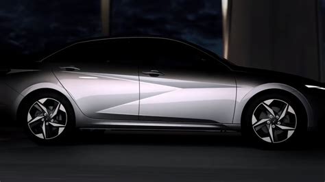 2021 Hyundai Elantra Features “parametric Dynamics” Design “immersive
