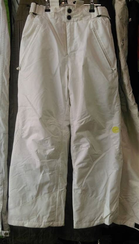 ფასი 25 მეორადი სათხილამურო ტანსაცმელი And ფეხსაცმელი Facebook