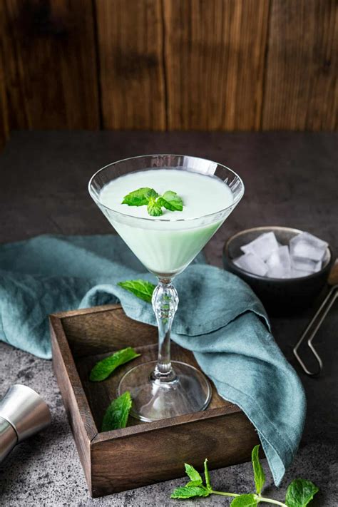 Grasshopper Cocktail Twist And Toast