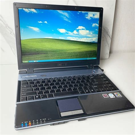 Windows Xp Laptop Retro Computers Tech Laptops Notebooks On Carousell