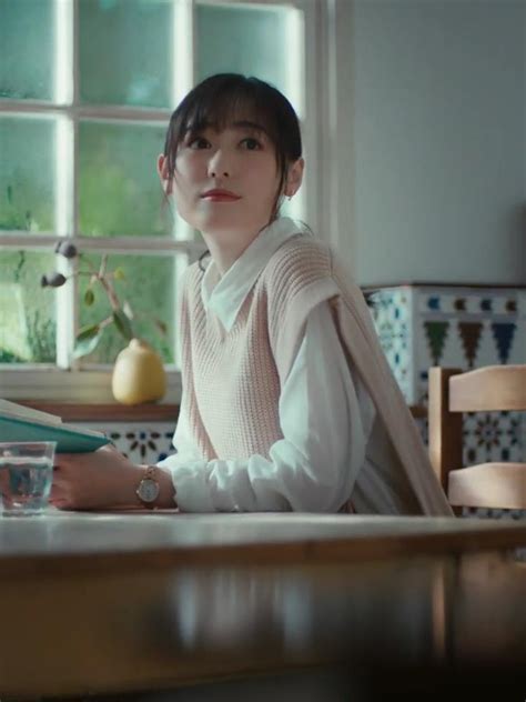 福原遥 が出演する ニベア花王 ニベア ディープモイスチャーリップ のcm 「冬の駅」篇。 Cm など最新の動画をまとめるサイト ~ 動画