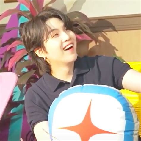 Pin Di Mpbvx Su Yoongi