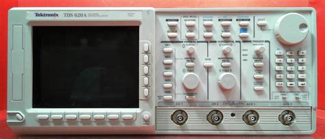 TDS A Tektronix Digital Oscilloscope MHz Channel W GPIB VGA Math Alltest