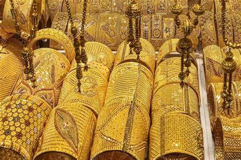 26 09 2023 தொடர்ந்து குறையும் தங்கம் விலை மகிழ்ச்சியில் நகைப்பிரியர் சவரனுக்கு எவ்வளவு