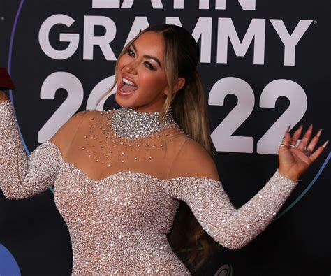 Chiquis Rivera Deja Ver Su Bikini A Través De Un Vestido Traslúcido