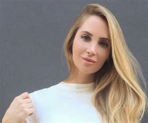 Amanda Elise Lee Bio Facts Family Of Personal Trainer Model Instagram Star