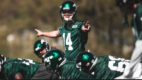 Ny Jets Training Camp Battles To Watch Sports Before Its News