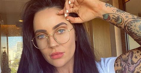 Womans Massage Horror As Creepy Masseuses Male Body Part Touches