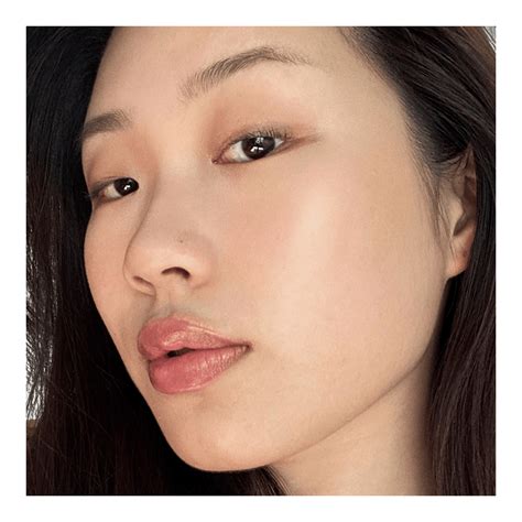 Liquid Touch Brightening Concealer • 120c