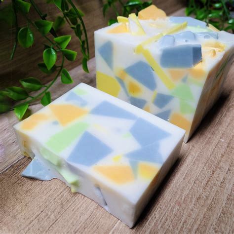 Melt And Pour Soap Making Kit With Silicone Mold Wixy Soap Soap Supply