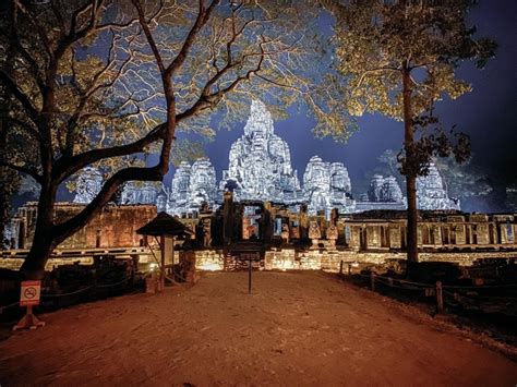 ទិដ្ឋភាពអង្គរធំពេលយប់ ចាំងដូចពេជ្រ គួរឲ្យចង់ទៅមើលផ្ទាល់ Khmerload Cambodia Latest News