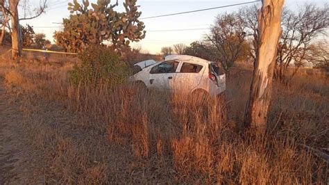 Muere Conductor Al Volcar En La Carretera San Miguel De Allende Doctor