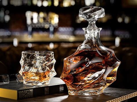 Everest Whiskey Decanter Set 15 Minute News