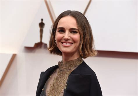 Rose Mcgowan Nagyon Nem értékelte Natalie Portman Ruháját