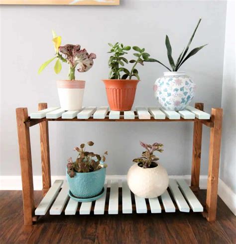 17 Diy Outdoor Plant Stand Ideas