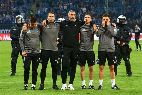 Hsv Fans Verneigen Sich Vor Walter Boldt Kündigt Verstärkungen An
