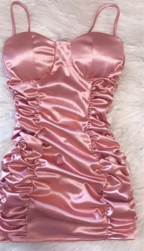Pin By Flowers On Vestidos De Noche Fancy Short Dresses Stylish